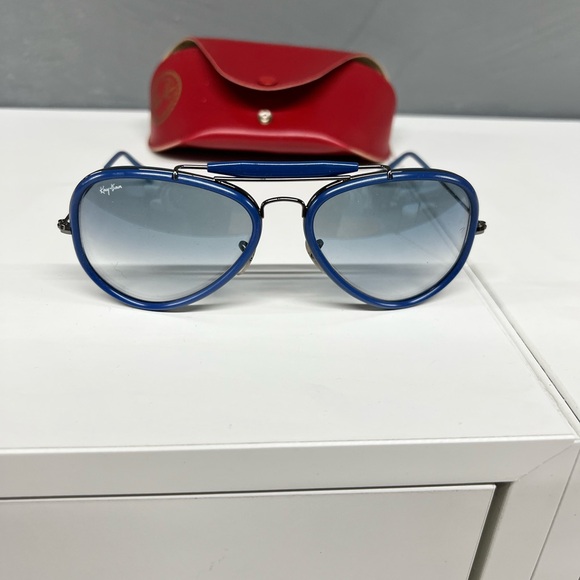 Ray-Ban | Accessories | Rayban Blue Aviator Sunglasses | Poshmark